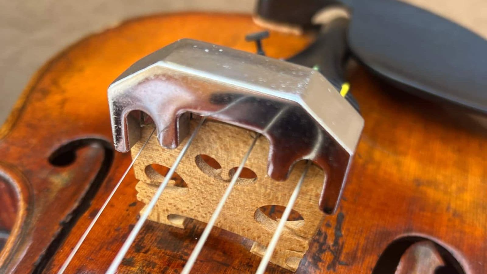 How I Can Practice Violin Quietly: 6 Soundproofing Tips | K&M Music School