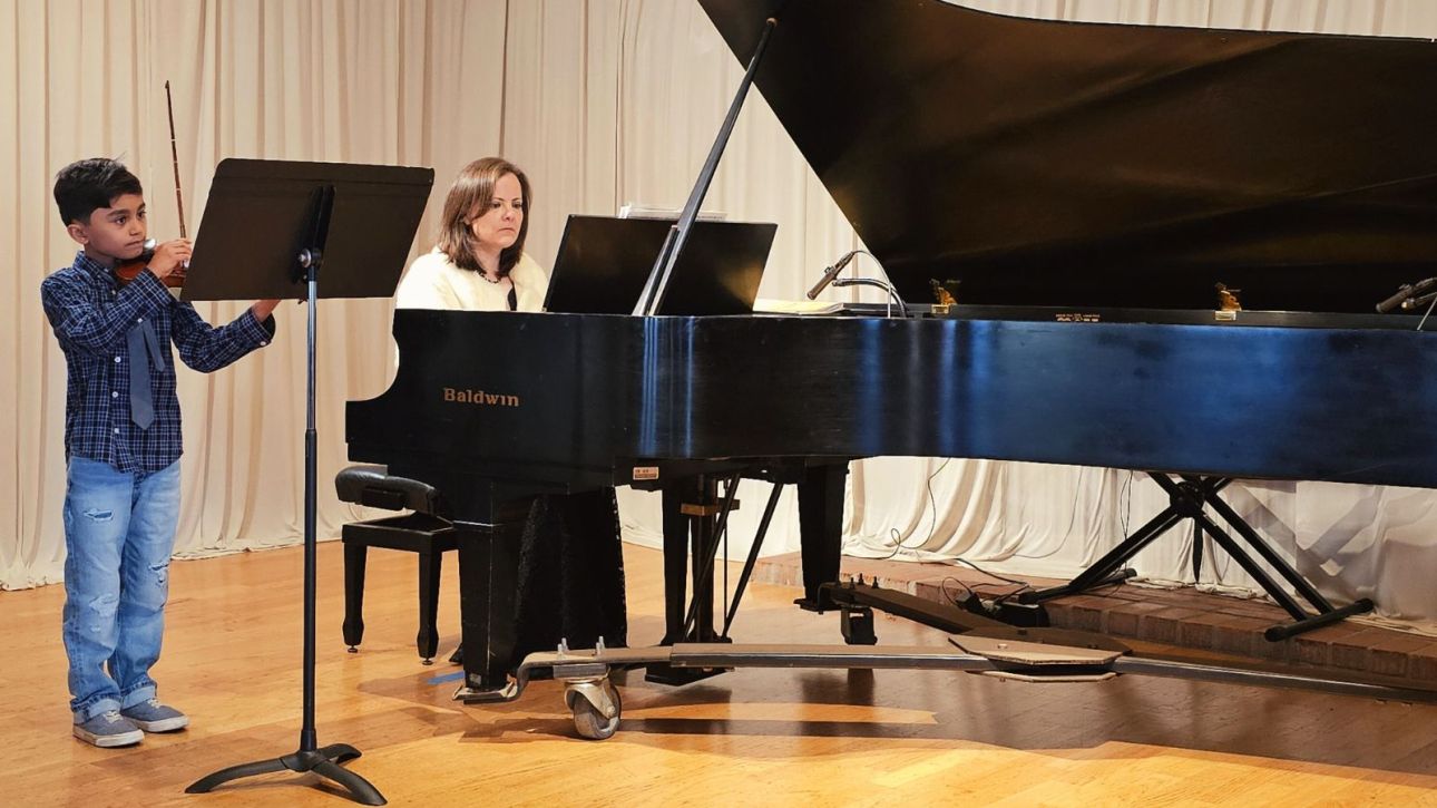 How to Measure a Child for the Correct Violin Size | K&M Music School