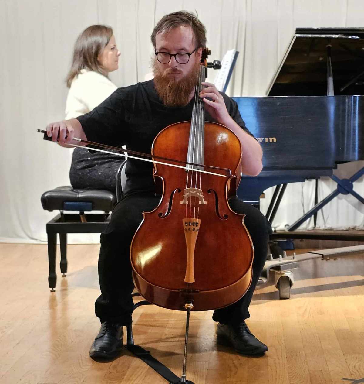 How to Improve Intonation on the Cello | K&M Music School