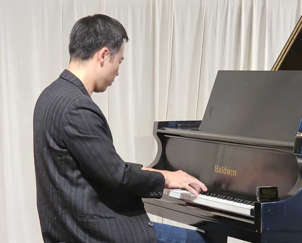 How Long Does It Take to Learn Piano? | K&M Music School
