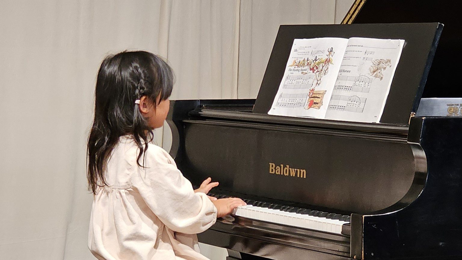 How to Read Piano Sheet Music Quickly and Easily | K&M Music School